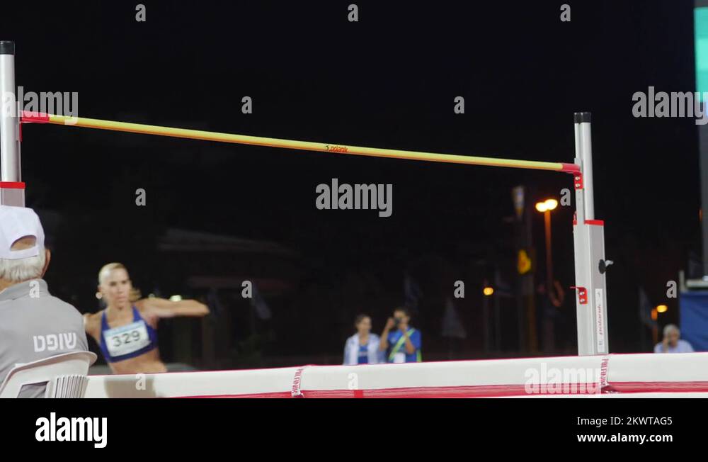 Girls jumping pole vault Maccabiah Games Israel Olympic Games Jewish ...