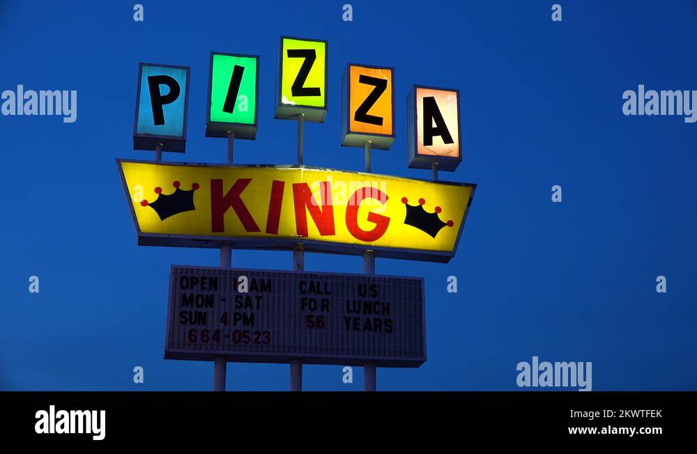 Vintage pizza sign Stock Videos & Footage - HD and 4K Video Clips - Alamy