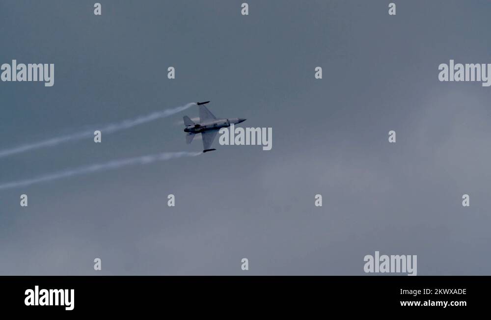 Agile combat aircraft Stock Videos & Footage - HD and 4K Video Clips ...