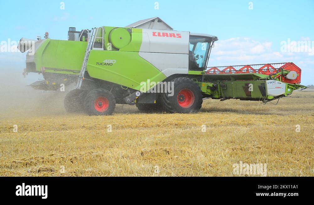 August claas Stock Videos & Footage - HD and 4K Video Clips - Alamy