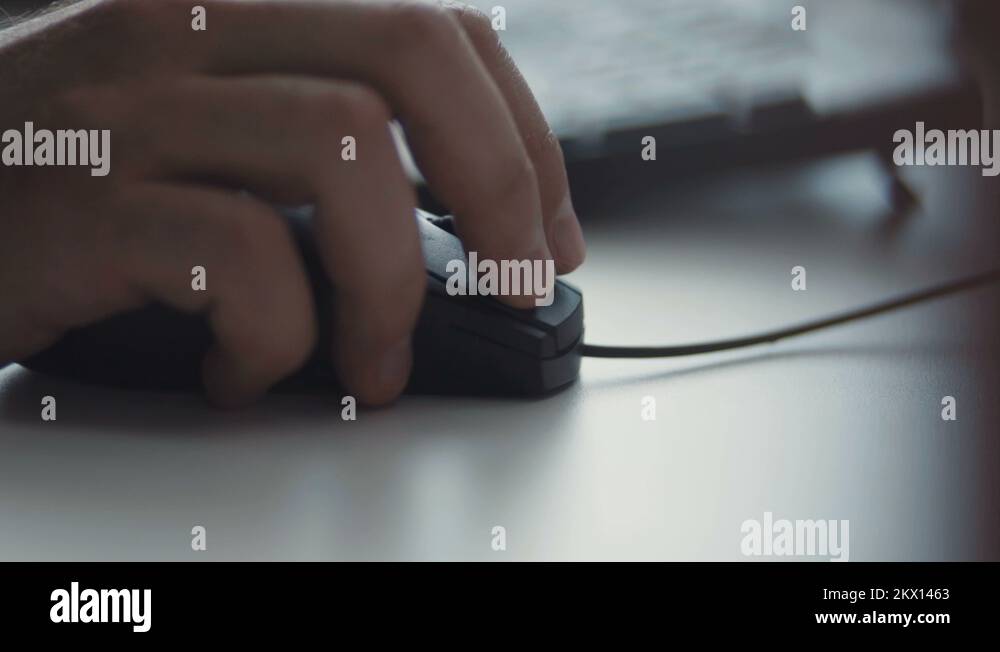 Mouse pc Stock Videos & Footage - HD and 4K Video Clips - Alamy