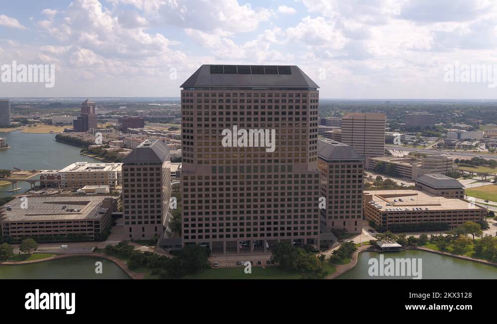 William square Stock Videos & Footage - HD and 4K Video Clips - Alamy