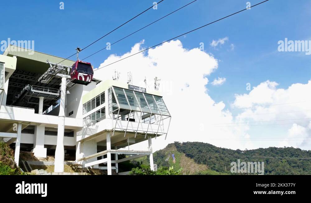Awana Skyway cable car is a gondola lift system in Genting Highlands ...