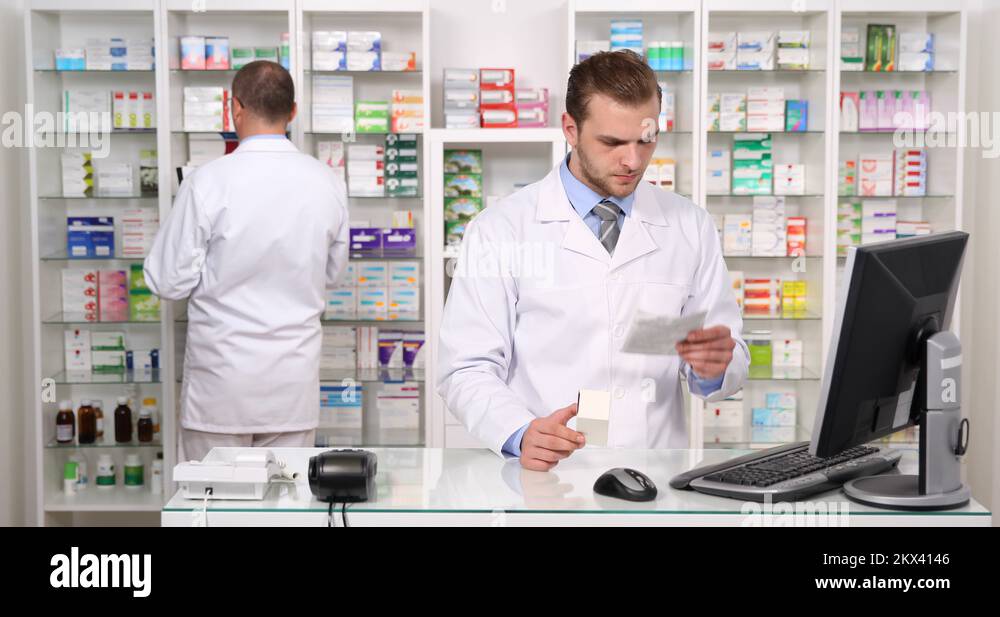 Analyze information Stock Videos & Footage - HD and 4K Video Clips - Alamy