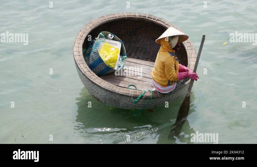 Vietnamese round boat Stock Videos & Footage - HD and 4K Video Clips ...