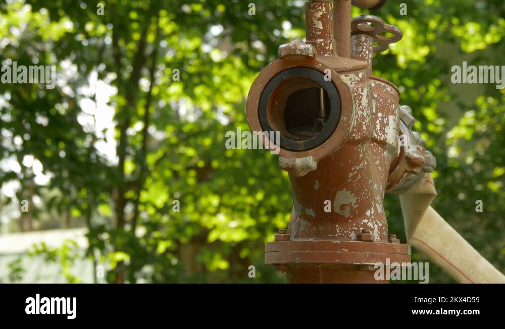 Rural fire hydrant Stock Videos & Footage - HD and 4K Video Clips - Alamy