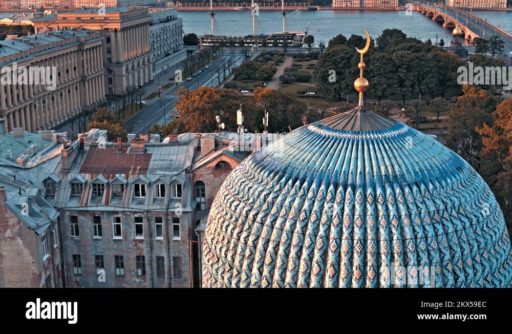 Muslim saint mosque Stock Videos & Footage - HD and 4K Video Clips - Alamy