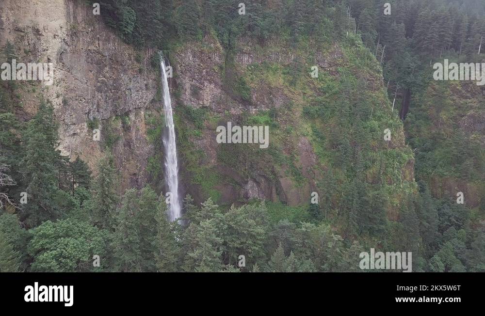 Oregon multnomah waterfall falls Stock Videos & Footage - HD and 4K ...