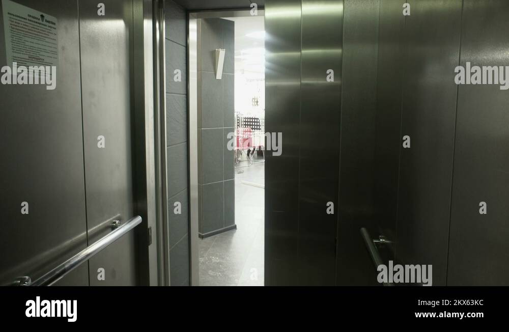 Lift doors Stock Videos & Footage - HD and 4K Video Clips - Alamy
