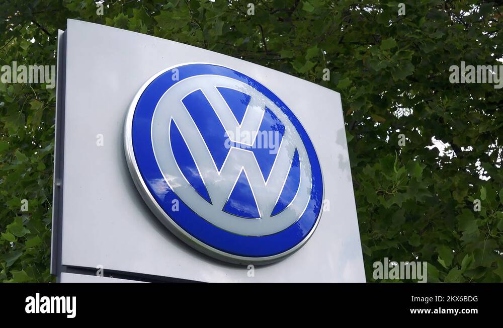 Volkswagen sign Stock Videos & Footage - HD and 4K Video Clips - Alamy