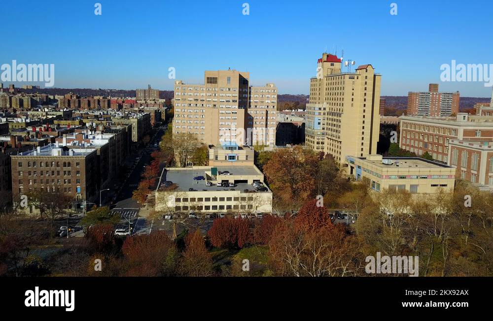 Educational campus Stock Videos & Footage - HD and 4K Video Clips - Alamy