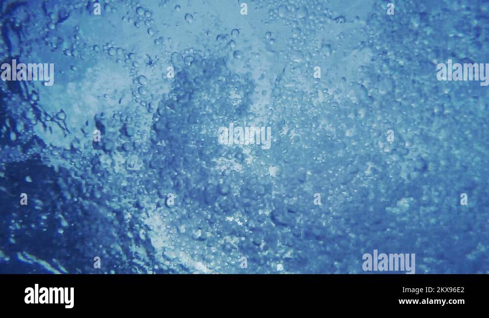 Underwater bubbles sinking Stock Videos & Footage - HD and 4K Video ...