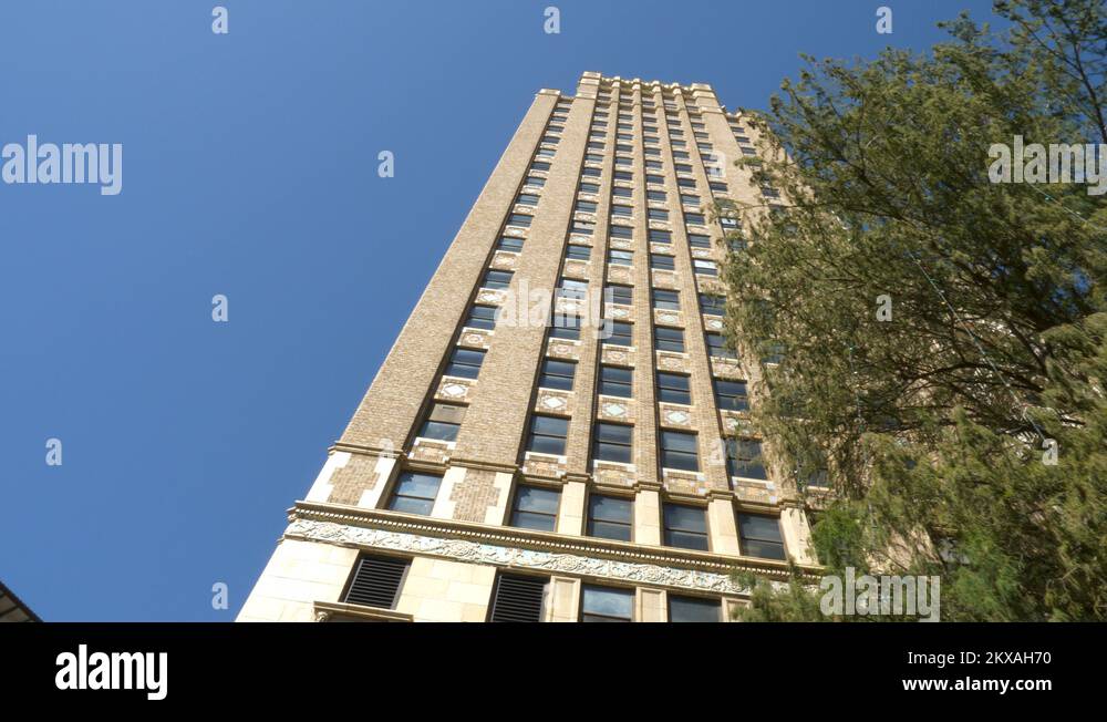 Looking up sky high rise Stock Videos & Footage - HD and 4K Video Clips ...