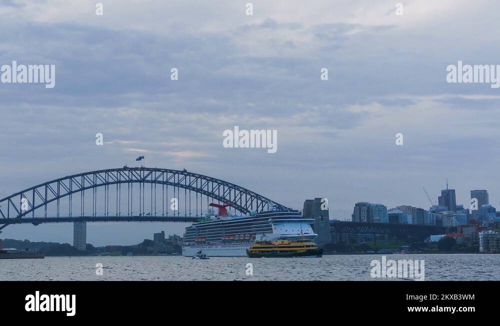 Sydney Opera House Ferry Pan effect from right to left Stock Video ...