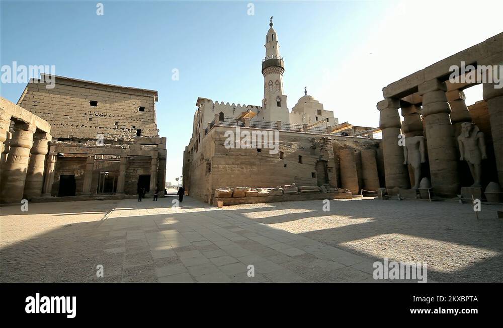 Court of ramesses ii Stock Videos & Footage - HD and 4K Video Clips - Alamy