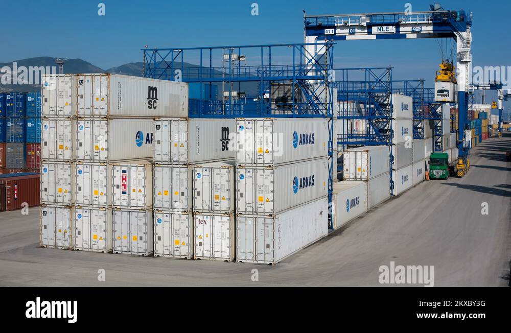 The port and container terminal Stock Videos & Footage - HD and 4K ...