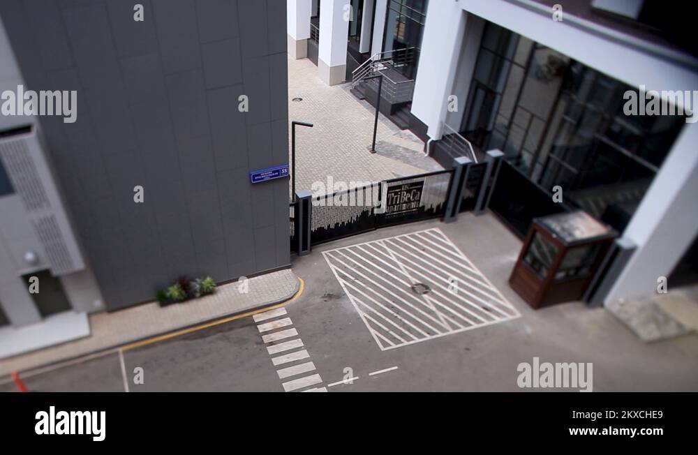 Modern metal gate Stock Videos & Footage - HD and 4K Video Clips - Alamy