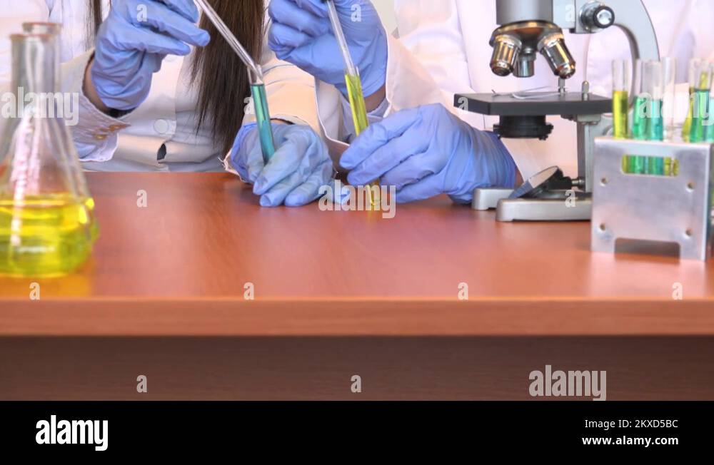 Medical lab pipette Stock Videos & Footage - HD and 4K Video Clips - Alamy