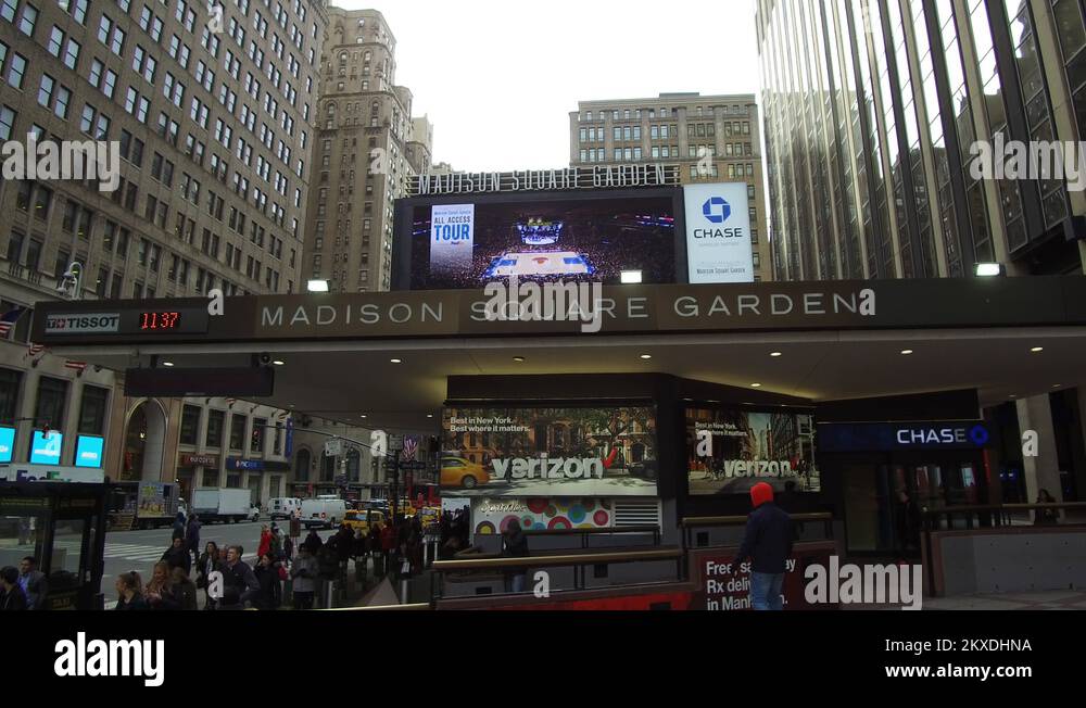 Midtown signage Stock Videos & Footage - HD and 4K Video Clips - Alamy