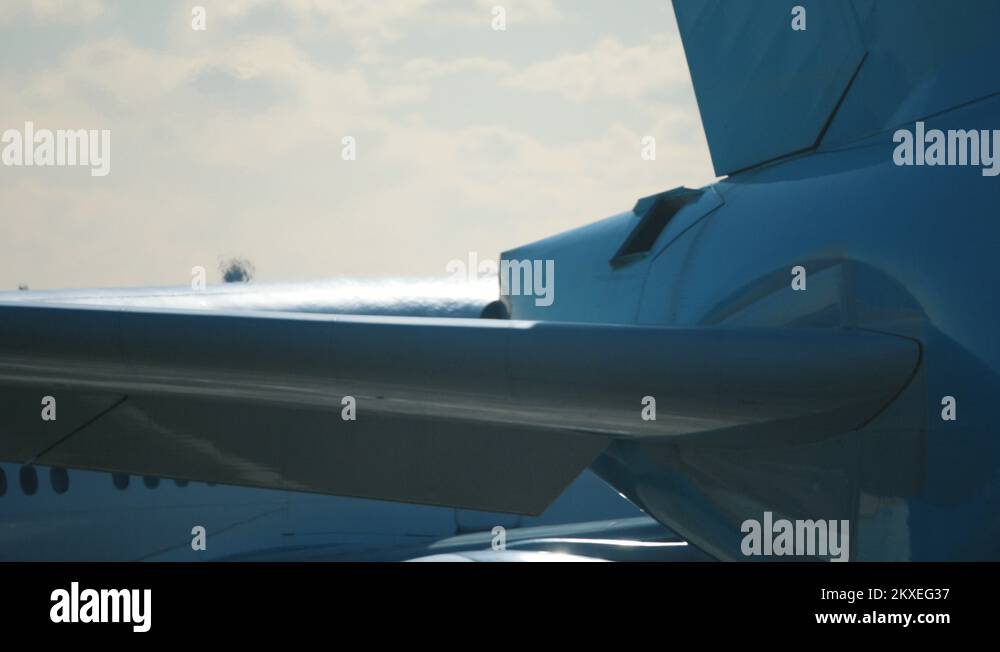 Working jet engine in International Airport Stock Video Footage - Alamy