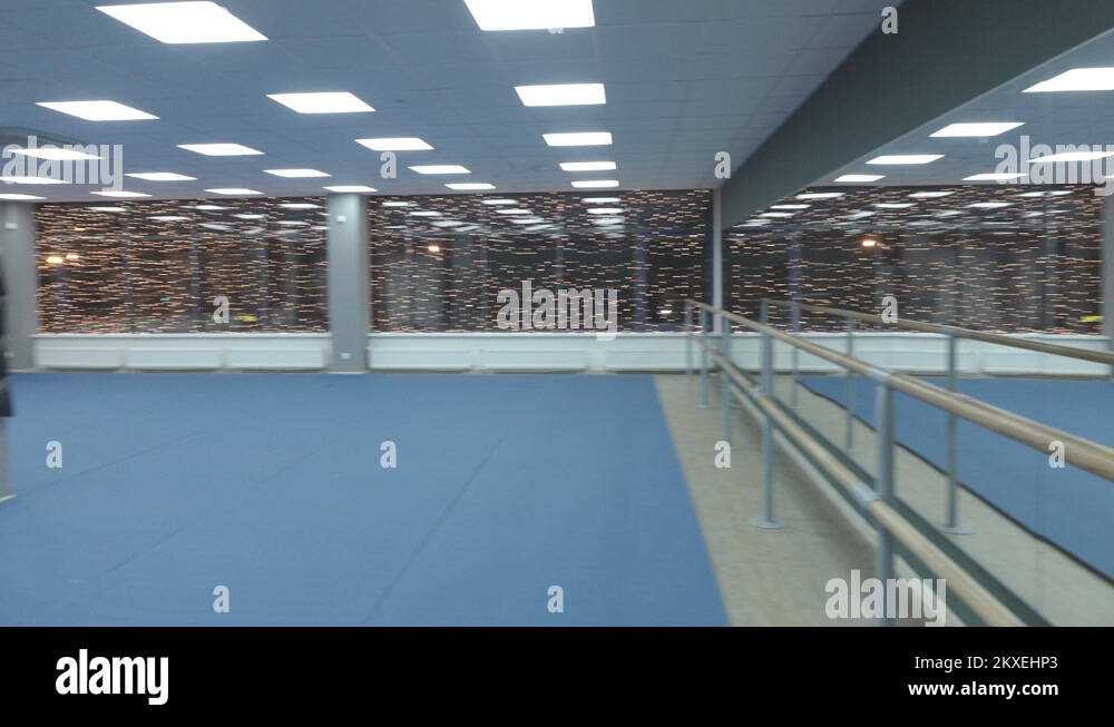 Gymnastic hall Stock Videos & Footage - HD and 4K Video Clips - Alamy