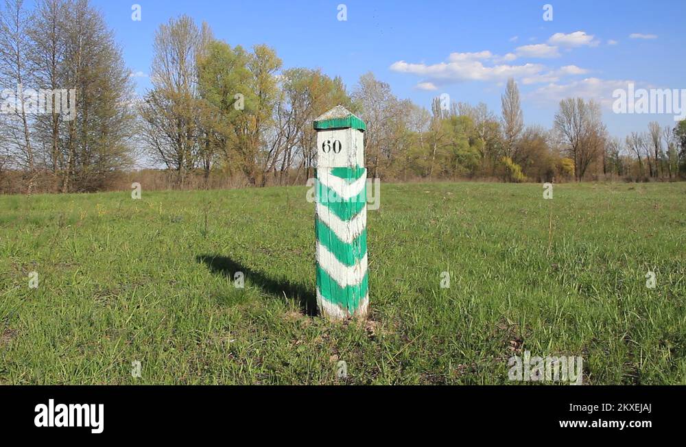 Boundary pillar Stock Videos & Footage - HD and 4K Video Clips - Alamy