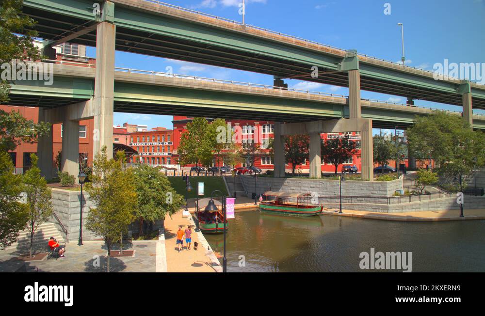 Turning basin Stock Videos & Footage - HD and 4K Video Clips - Alamy