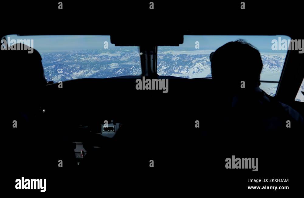 Cockpitwindow Stock Videos & Footage - HD and 4K Video Clips - Alamy