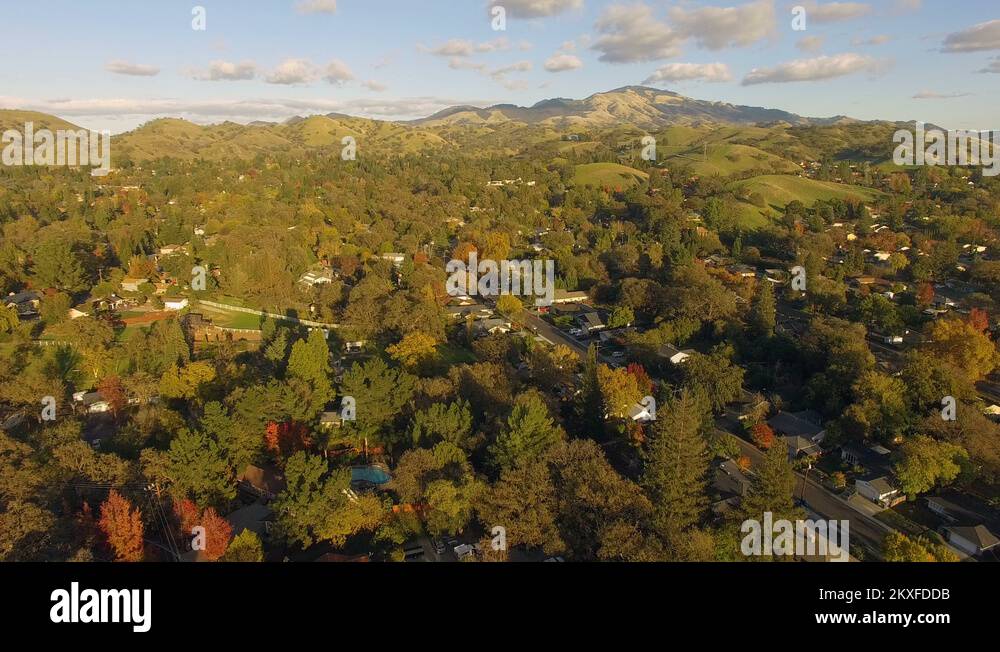 Mount diablo range Stock Videos & Footage - HD and 4K Video Clips - Alamy