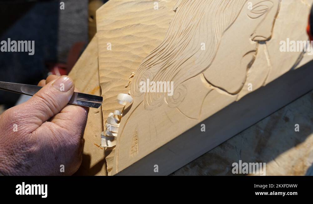 Jesus wood carving Stock Videos & Footage - HD and 4K Video Clips - Alamy