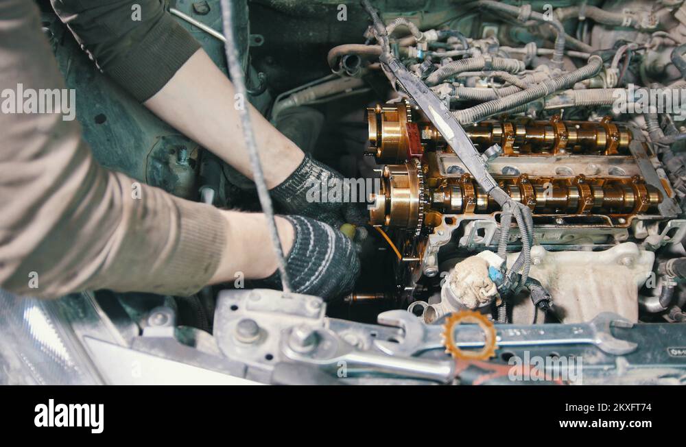 Disassembly of the engine Stock Videos & Footage - HD and 4K Video ...