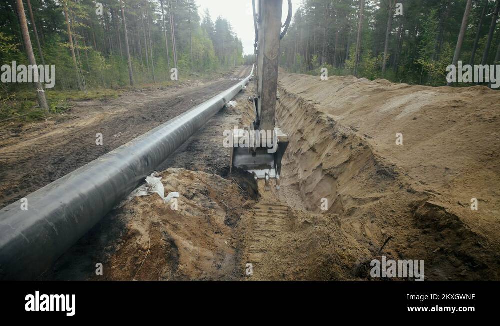 Pipe installation Stock Videos & Footage - HD and 4K Video Clips - Alamy