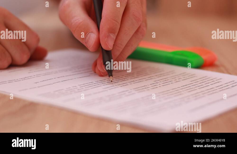 Text marking Stock Videos & Footage - HD and 4K Video Clips - Alamy