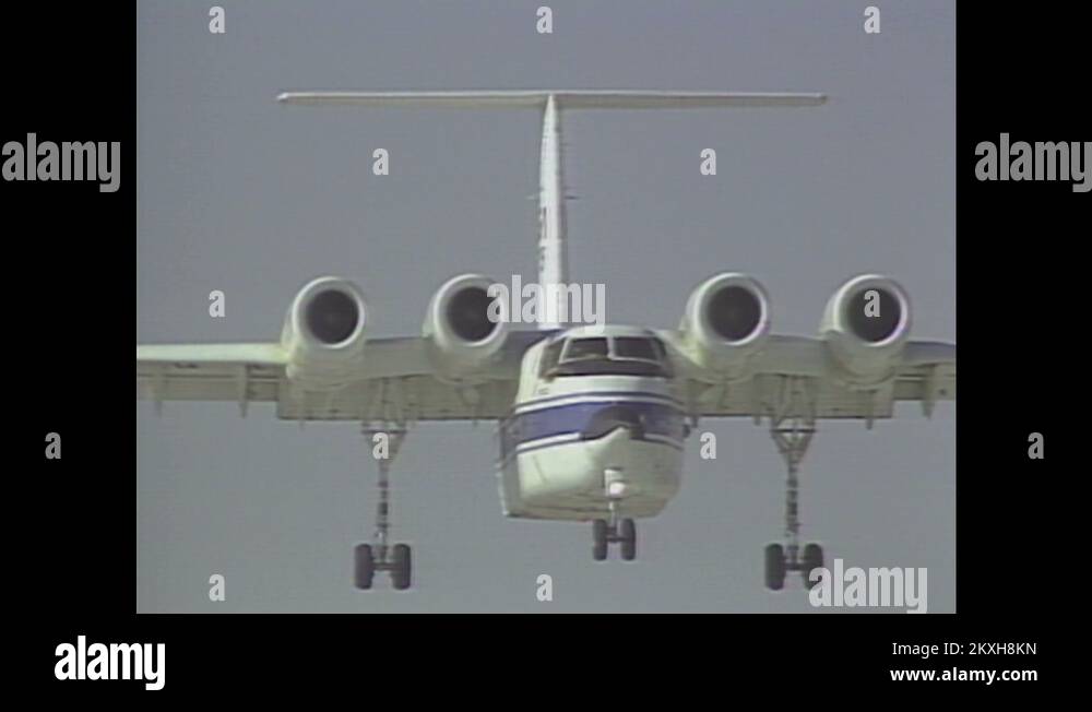 1980s plane Stock Videos & Footage - HD and 4K Video Clips - Alamy