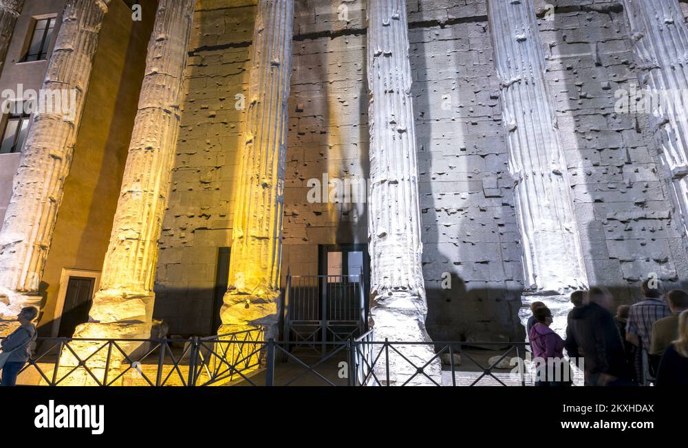 Hadrian temple rome Stock Videos & Footage - HD and 4K Video Clips - Alamy