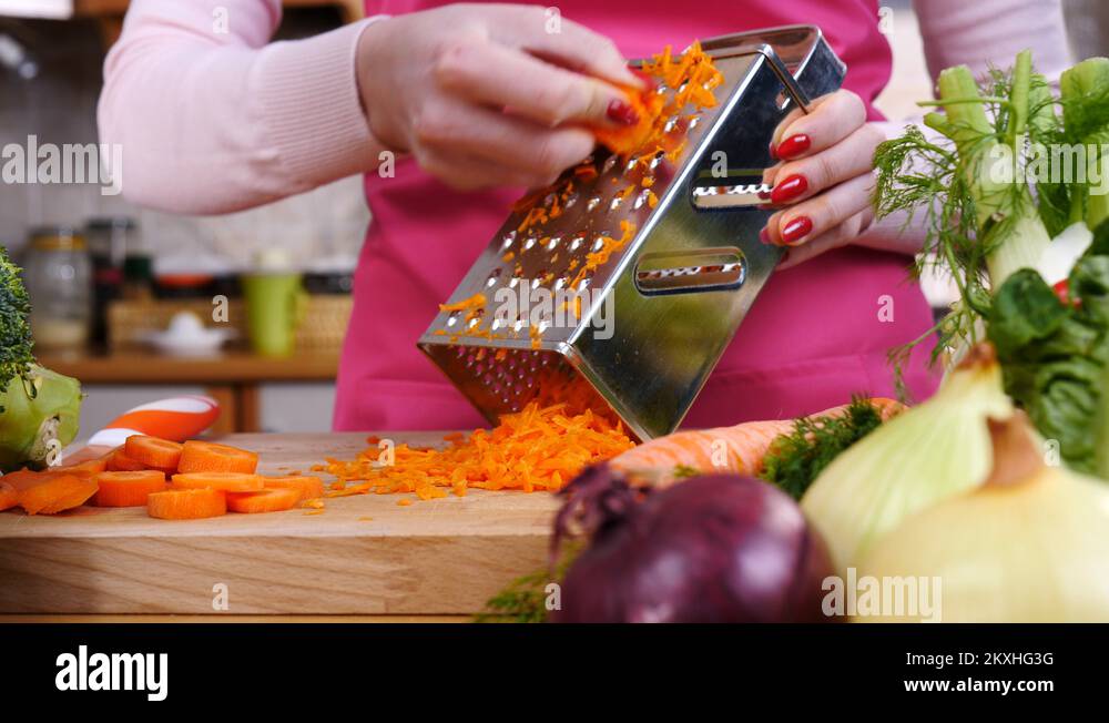 Grating carrot Stock Videos & Footage - HD and 4K Video Clips - Alamy