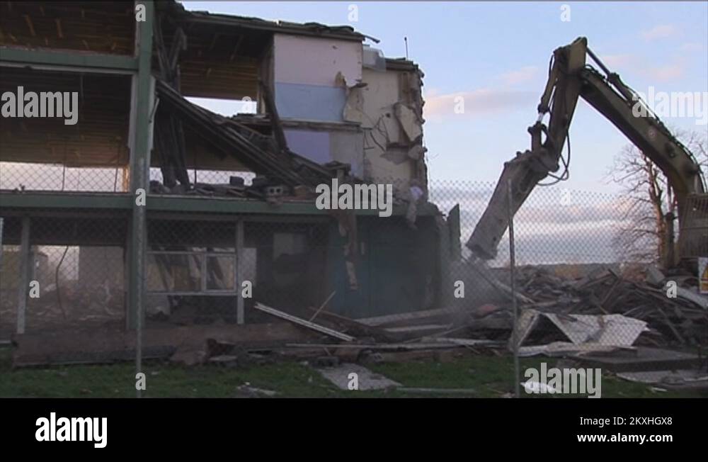 Demolition walls Stock Videos & Footage - HD and 4K Video Clips - Alamy