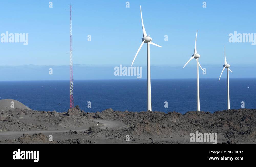 Wind mill la palma Stock Videos & Footage - HD and 4K Video Clips - Alamy