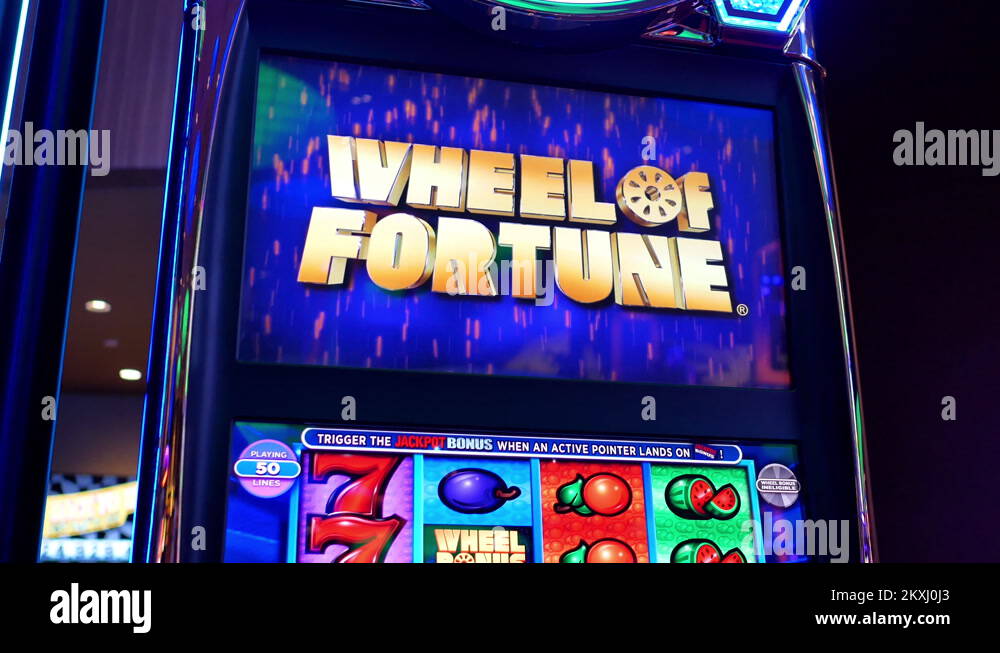 Good luck machines Stock Videos & Footage - HD and 4K Video Clips - Alamy