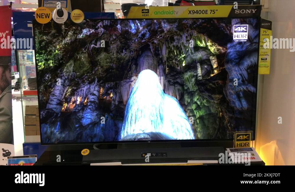 Sony tv screen 4k Stock Videos & Footage - HD and 4K Video Clips - Alamy