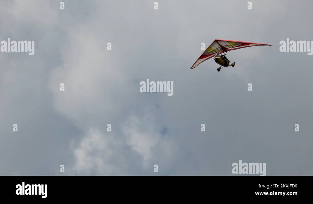 Ultralight Trike, Microlight Trike, Deltatrike, Motorized Deltaplane ...