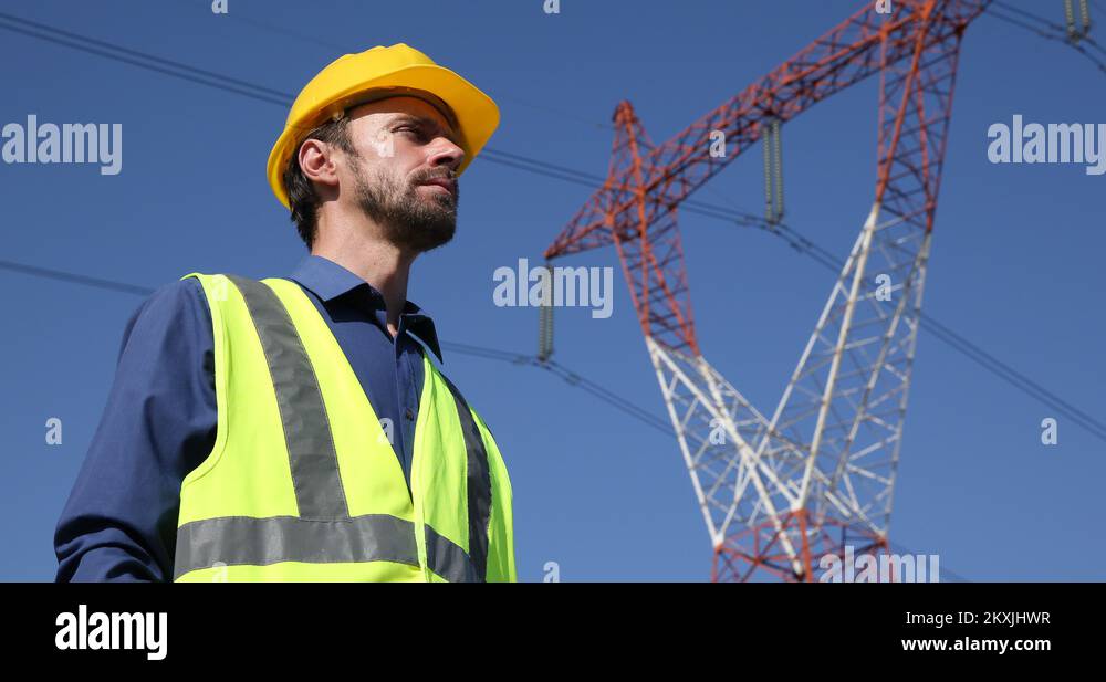 Electricity pylon worker Stock Videos & Footage - HD and 4K Video Clips ...