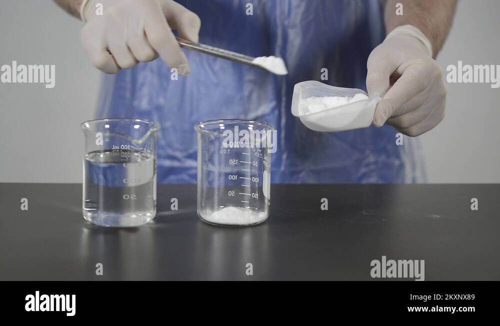 Sodium reaction Stock Videos & Footage - HD and 4K Video Clips - Alamy