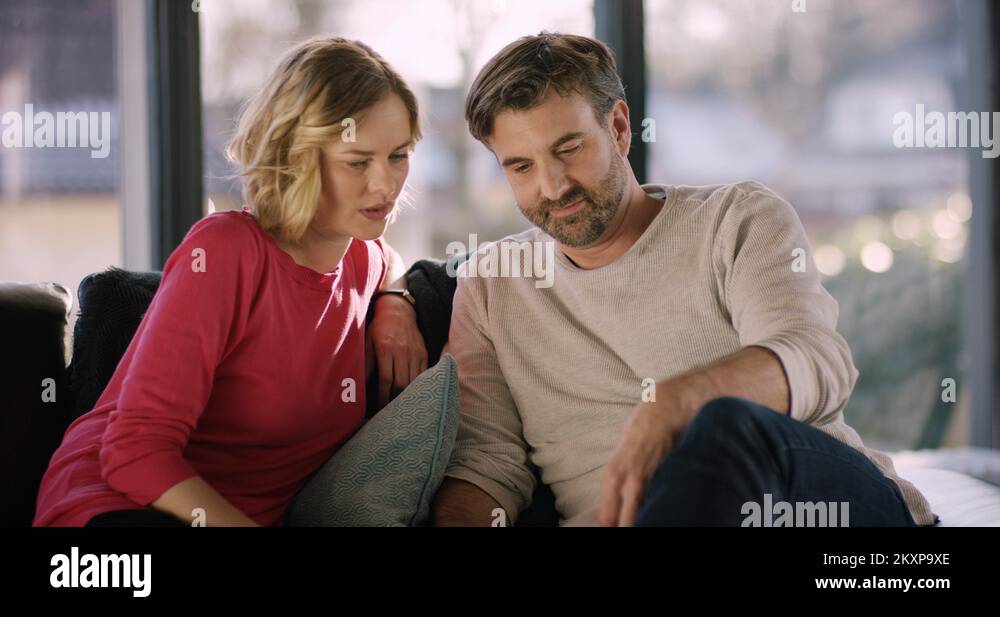 Woman opening letter Stock Videos & Footage - HD and 4K Video Clips - Alamy