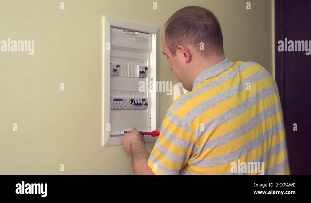 Electrical circuit breaker Stock Videos & Footage - HD and 4K Video ...