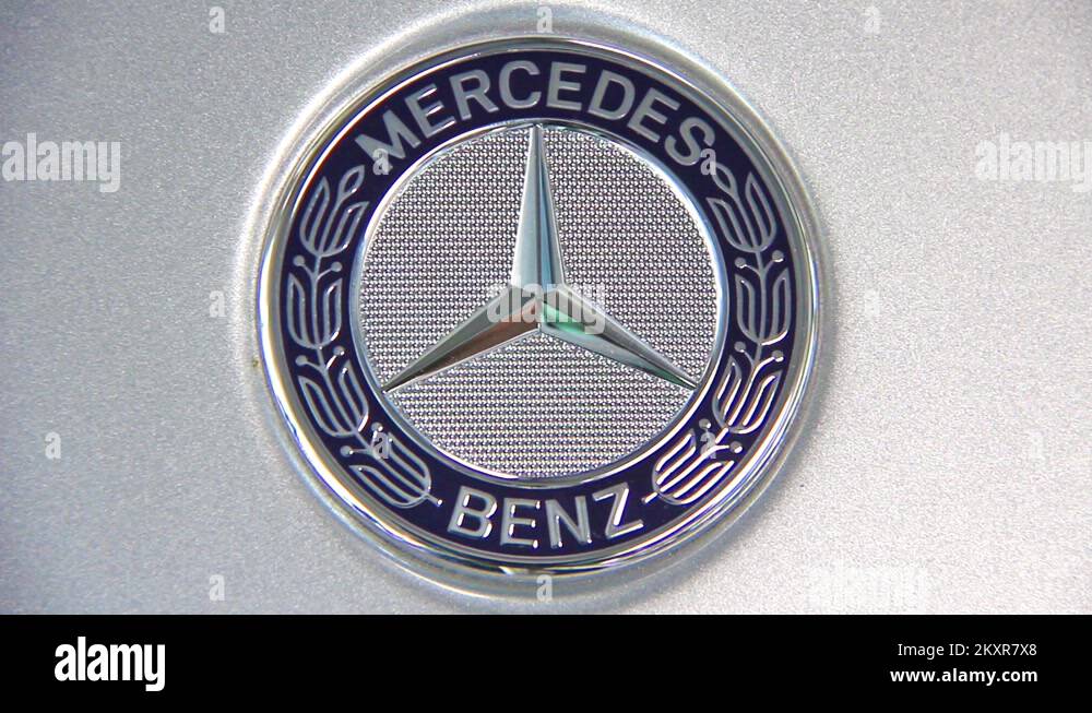 Mercedes emblem Stock Videos & Footage - HD and 4K Video Clips - Alamy