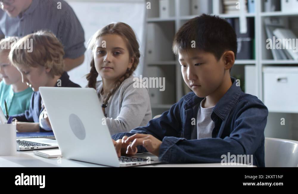 Computer class children Stock Videos & Footage - HD and 4K Video Clips ...