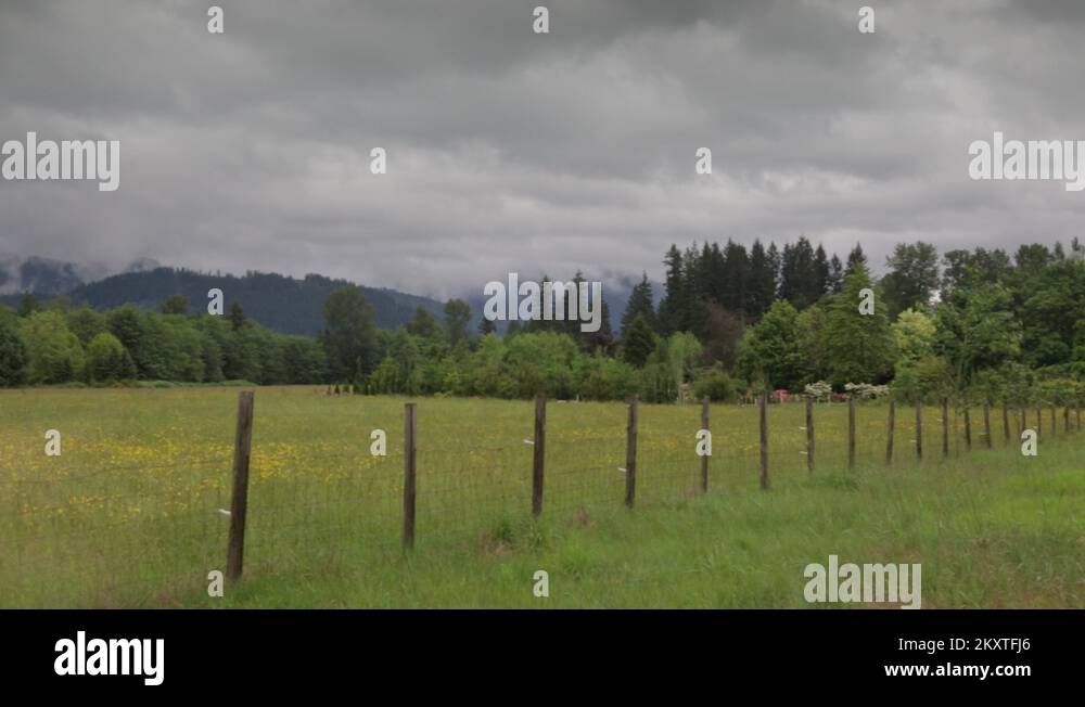 Left cascade Stock Videos & Footage - HD and 4K Video Clips - Alamy