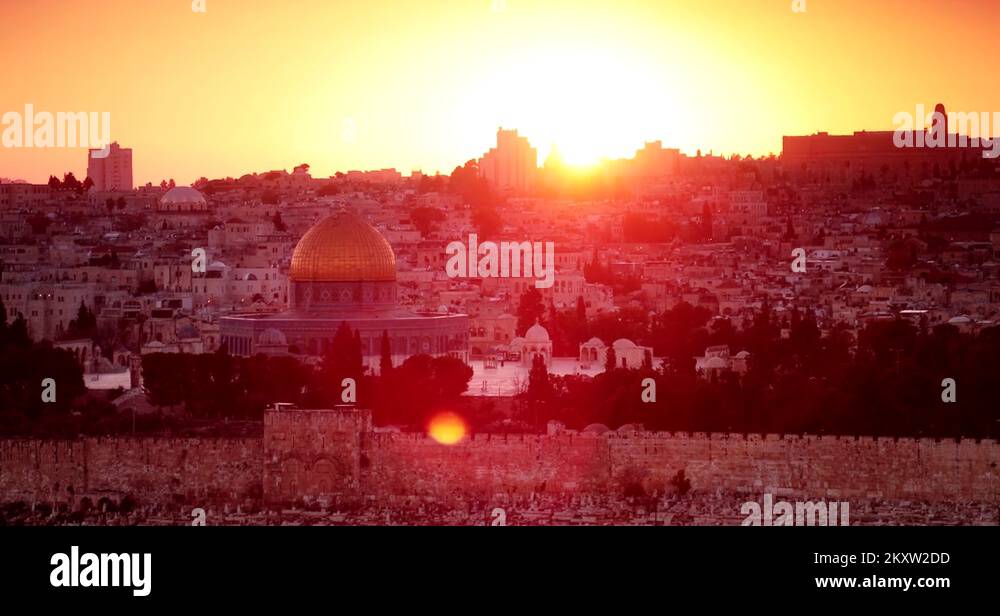 Israel Jerusalem Emek Tzurim Al-Aqsa Mosque On Temple Mount sunset ...