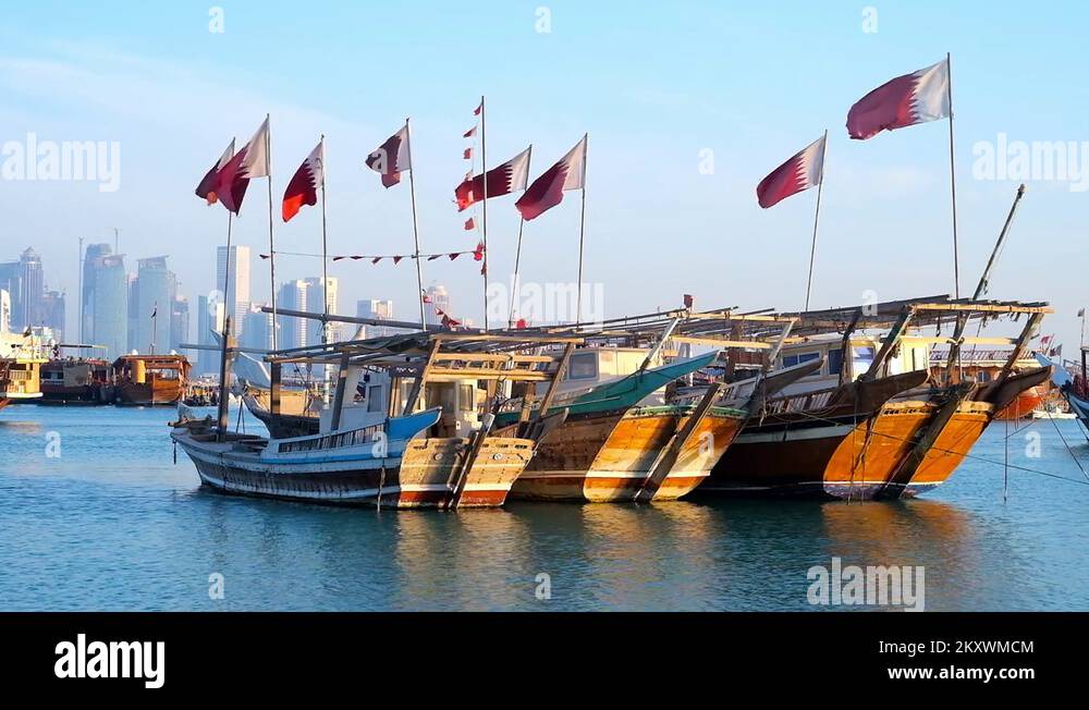 Traditional dhow boats Stock Videos & Footage - HD and 4K Video Clips - Alamy